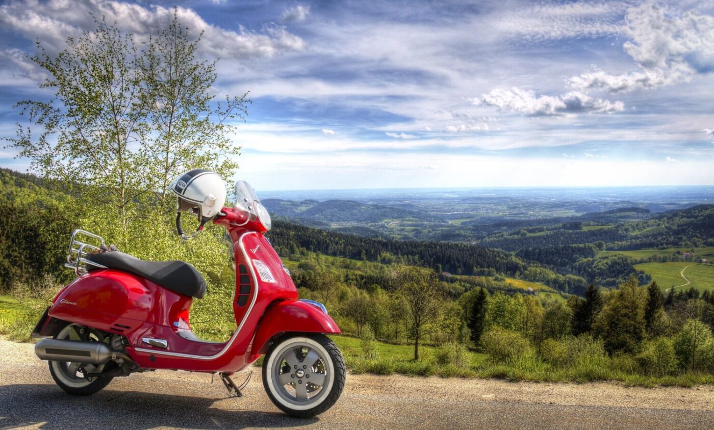 Vespa tours - Viadelsole